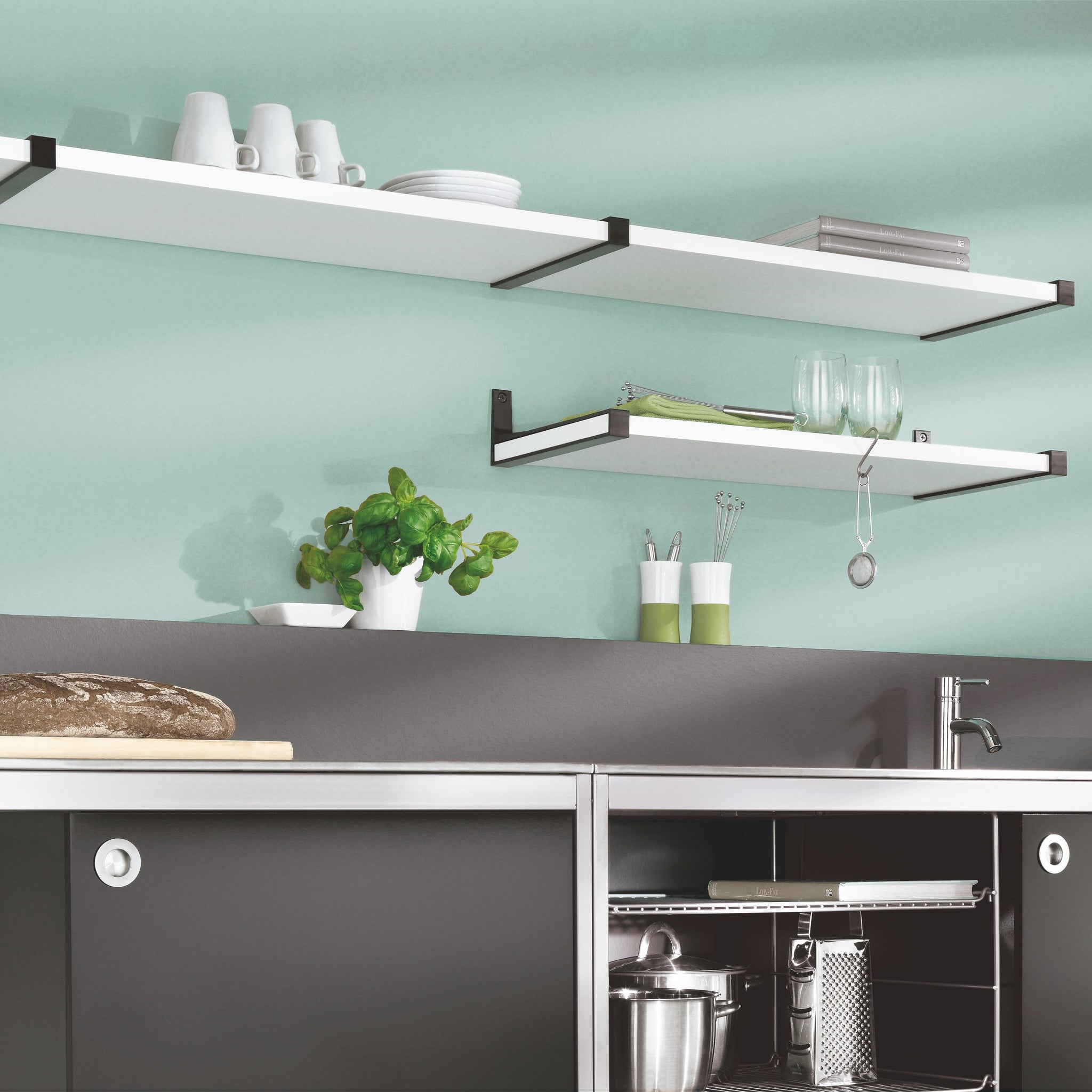 SUMO Shelf and BELT Bracket | Shelf & Co.